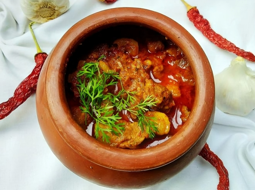 Chef Special Matka Chicken – Nawabs Briyani